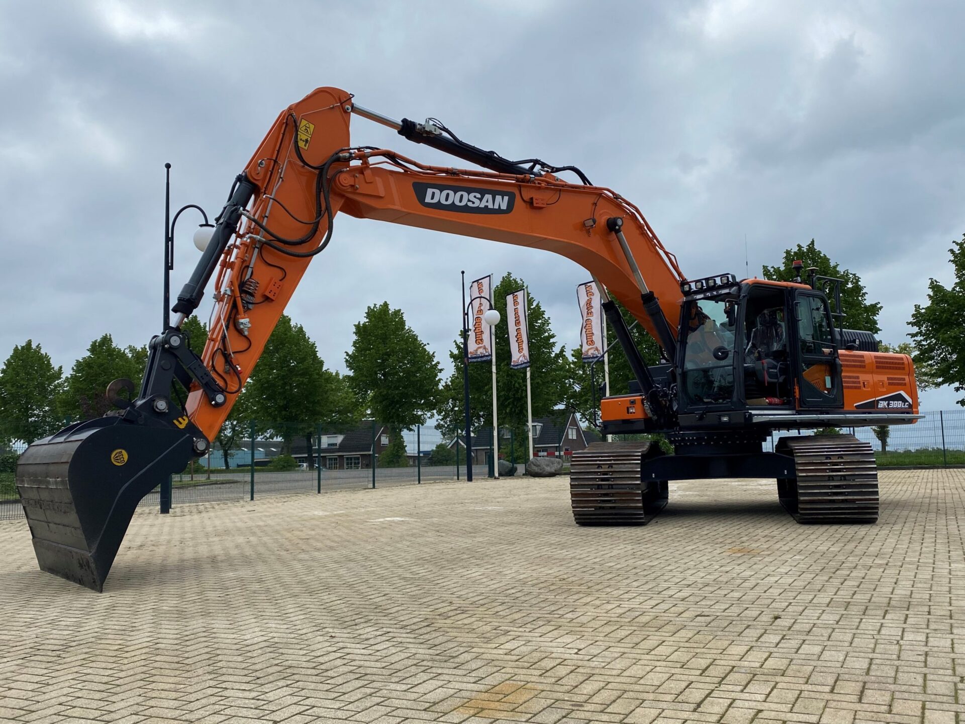 Develon DX300LC-7 - Snippe Erica